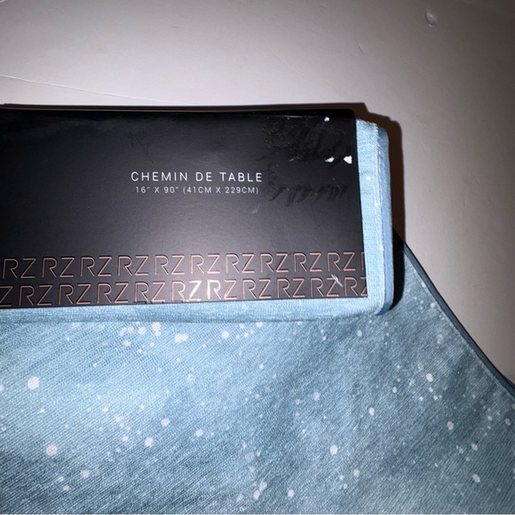 Rachel Zoe | Dining | Rachel Zoe Reindeer Christmas Tree Blue Table ...